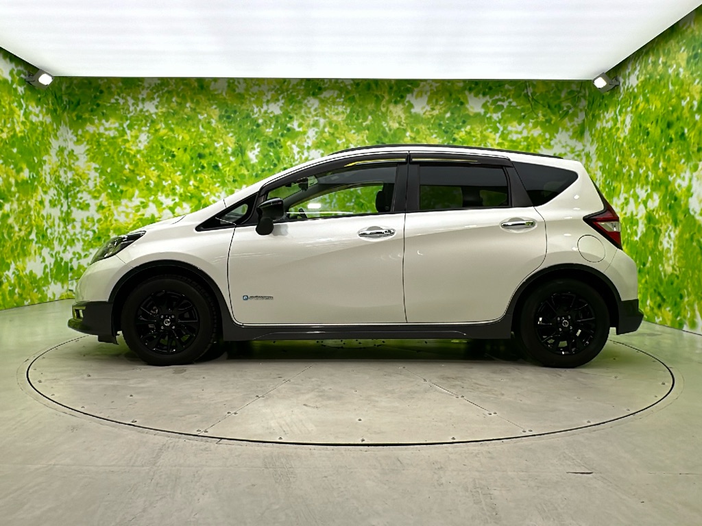 ニッサン ノートeパワー eパワーXシーギア 年式：H30年｜クルマを探す｜WECARS（ウィーカーズ）