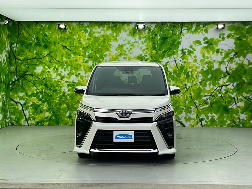 トヨタ ヴォクシー ZSキラメキ3 年式：R3年｜クルマを探す｜WECARS（ウィーカーズ）