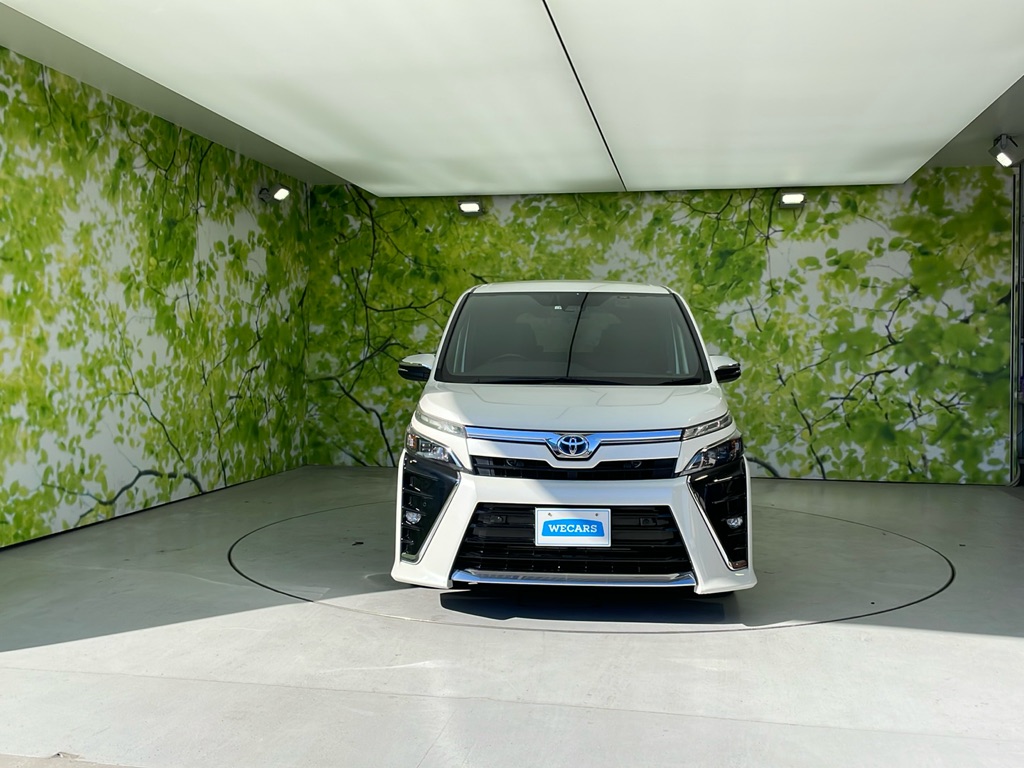 トヨタ ヴォクシーハイブリッド ハイブリッドZSキラメキ2 年式：R2年｜クルマを探す｜WECARS（ウィーカーズ）