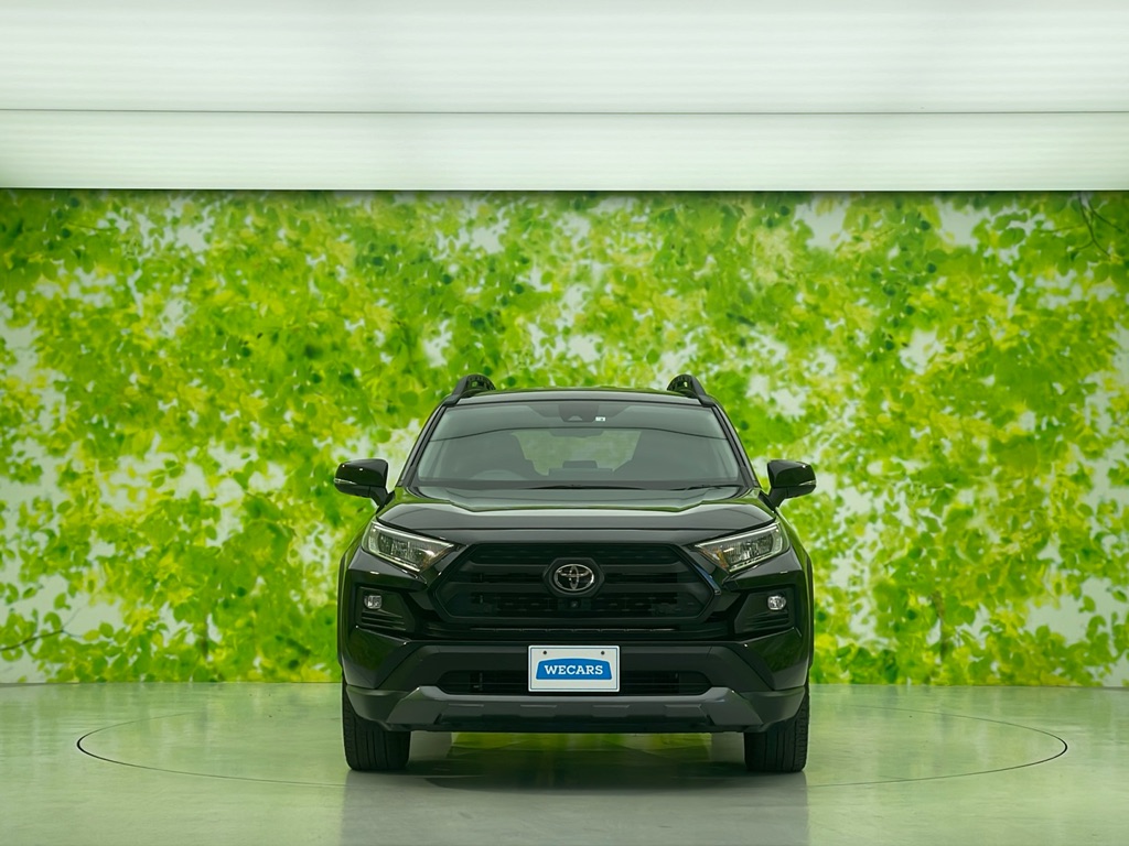 トヨタ RAV4_5D 4WDアドベンチャーオフロードパッケージ 年式：R4年｜クルマを探す｜WECARS（ウィーカーズ）