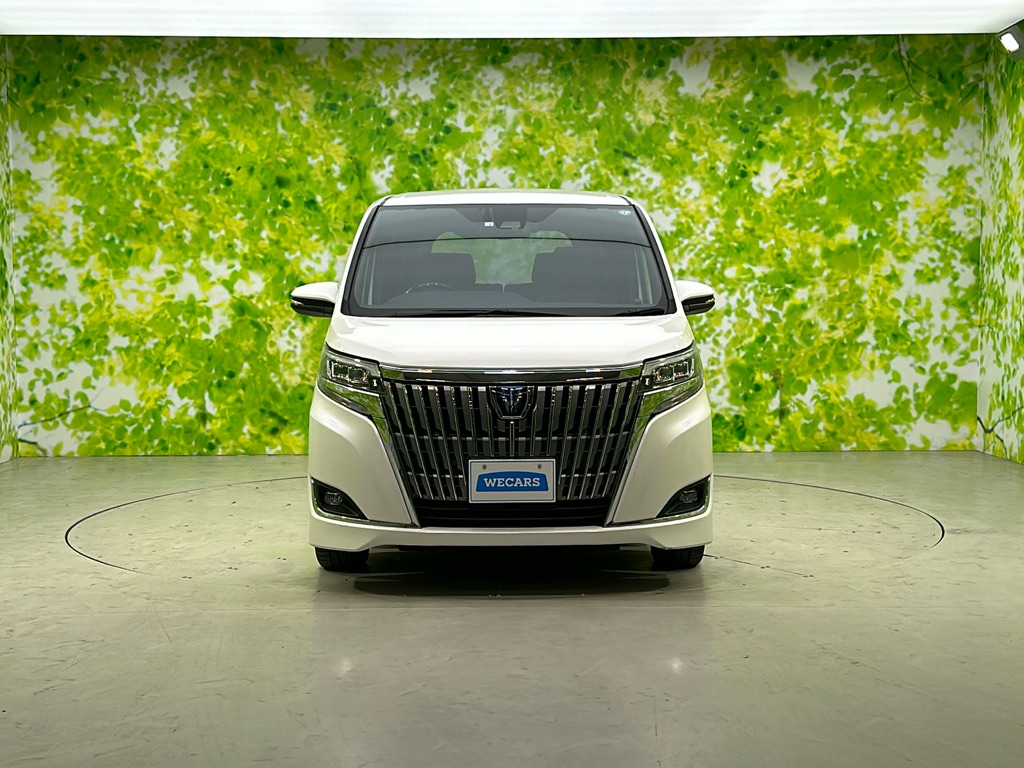 トヨタ エスクァイアハイブリッド ハイブリッドGiプレミアムパッケージ 年式：H30年｜クルマを探す｜WECARS（ウィーカーズ）