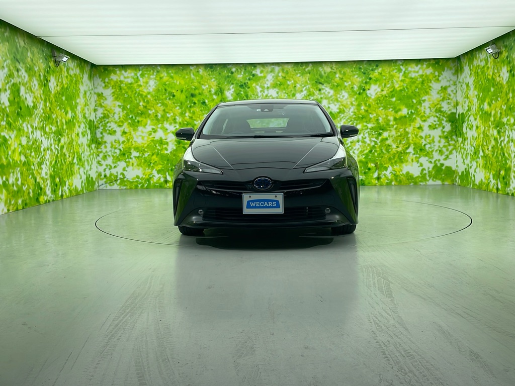 トヨタ プリウス Sツーリングセレクションブラックエディション 年式：R4年｜クルマを探す｜WECARS（ウィーカーズ）