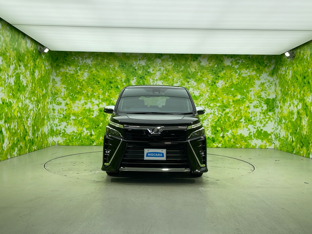 トヨタ ヴォクシー ZSキラメキ 年式：H30年｜クルマを探す｜WECARS（ウィーカーズ）