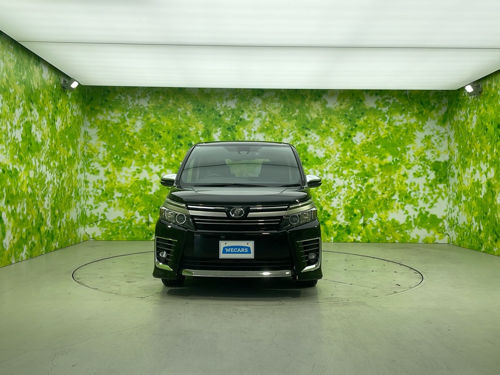 トヨタ ヴォクシー ZSキラメキ2 年式：H29年｜クルマを探す｜WECARS（ウィーカーズ）