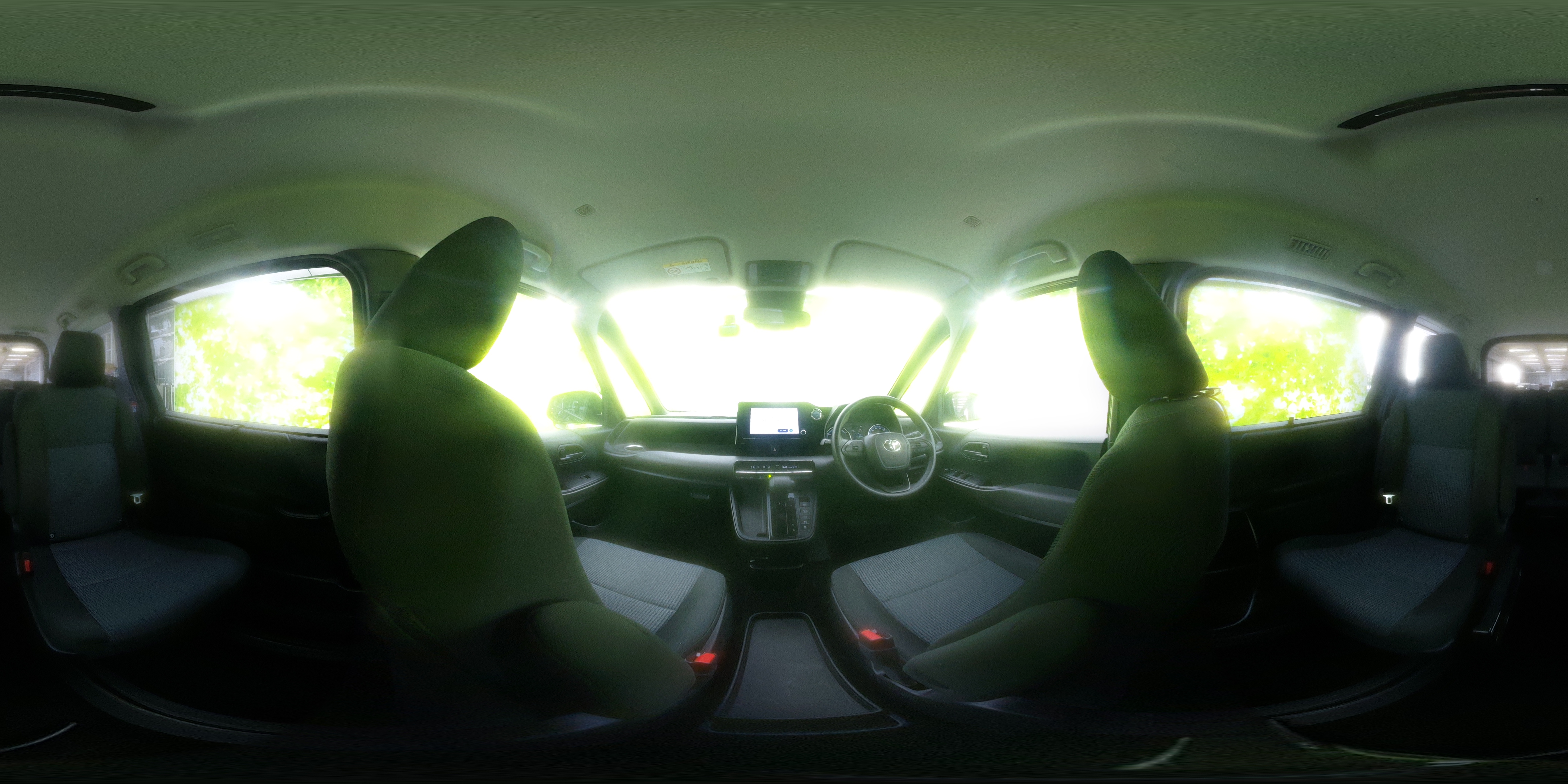 トヨタ ノアハイブリッド 4WDハイブリッドX 年式：R5年｜クルマを探す｜WECARS（ウィーカーズ）